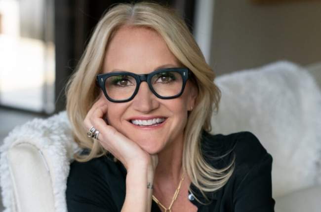 Let them! Lifestyle guru Mel Robbins shares a simple but empowering ...