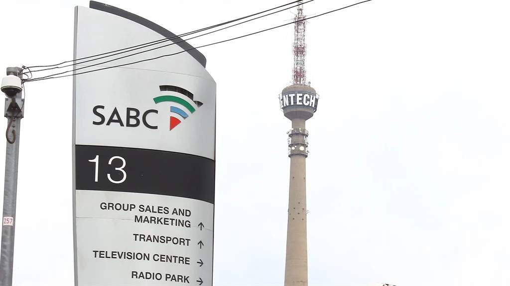 South Africans (still) do not need to buy SABC licences for their car ...