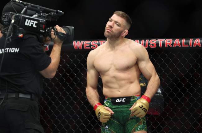 ‘Prepare to be amazed’: Dricus du Plessis to defend UFC title in ...