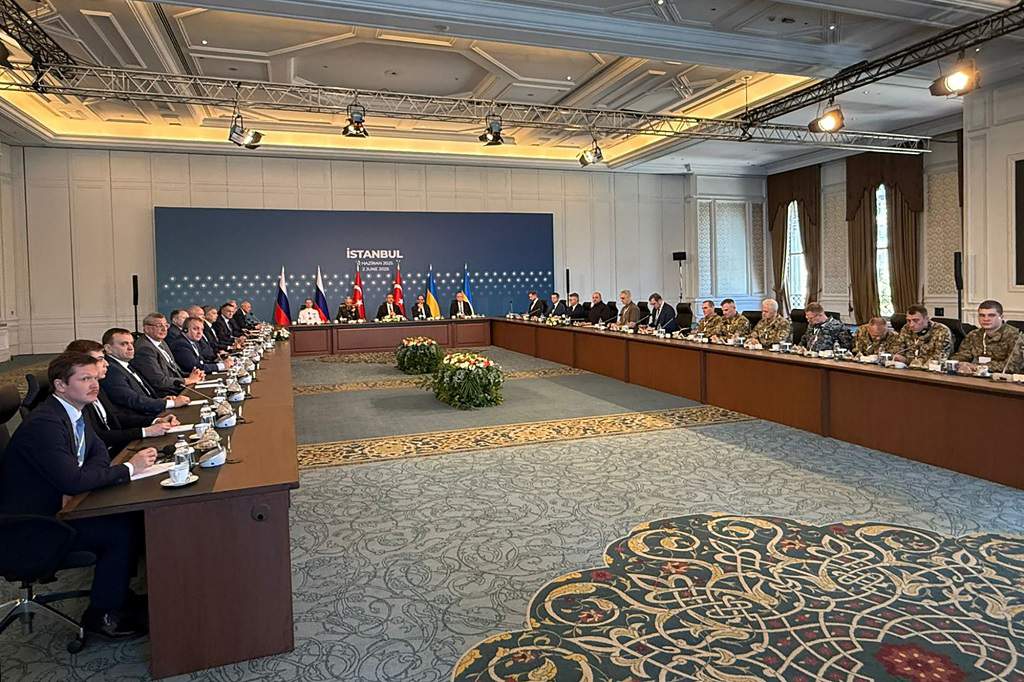 Russia rejected unconditional ceasefire at talks: Ukrainian negotiator ...