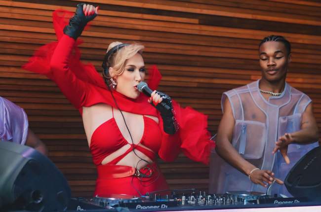Singer Tamara Dey on spinning beats and making time for bedtime stories ...