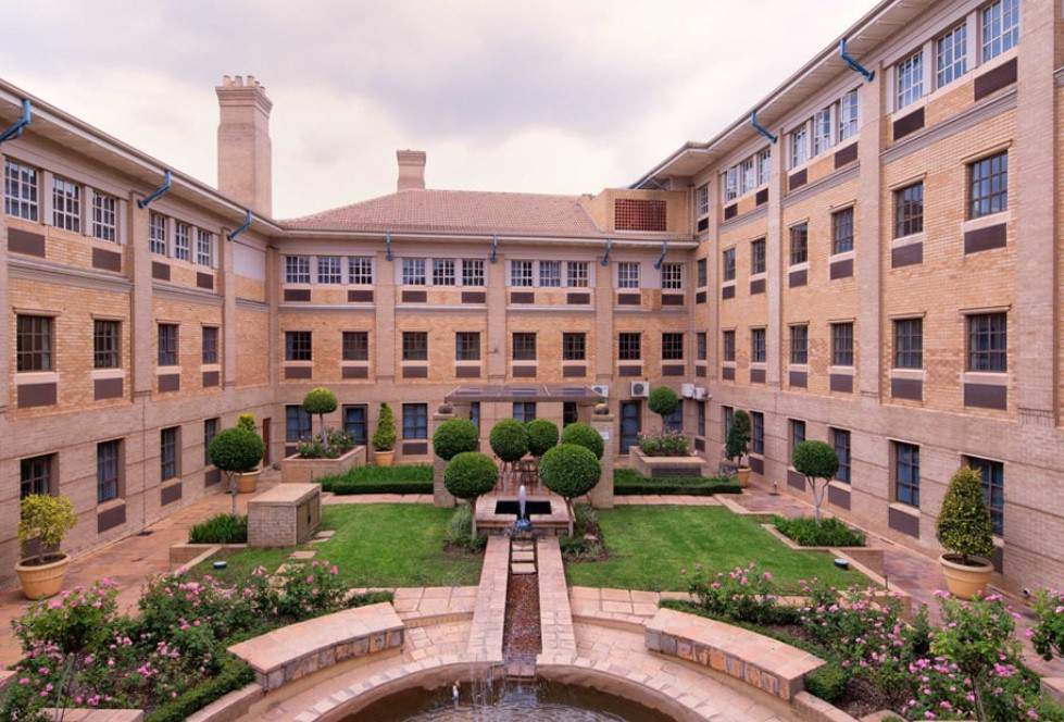 ANALYSIS | New data shows SA offices are being turned into flats - fast ...