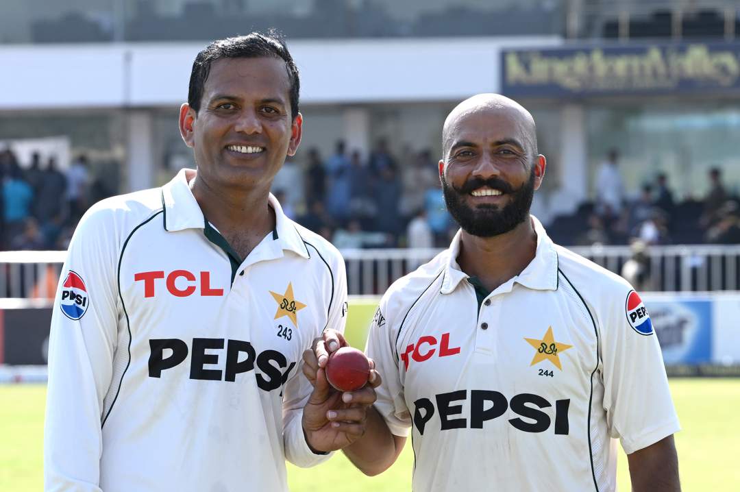 Pakistan pick 5 spinners in Test squad for South Africa series | News24