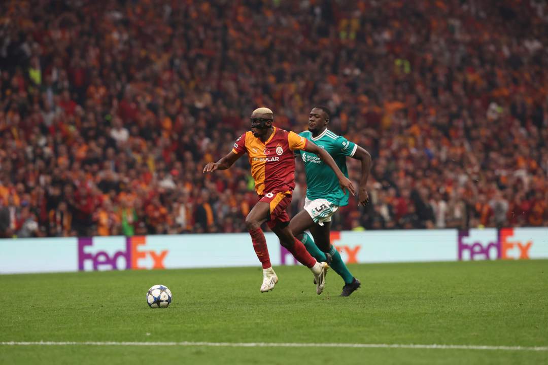 Liverpool lose to Galatasaray in Champions League, Chelsea beat ...