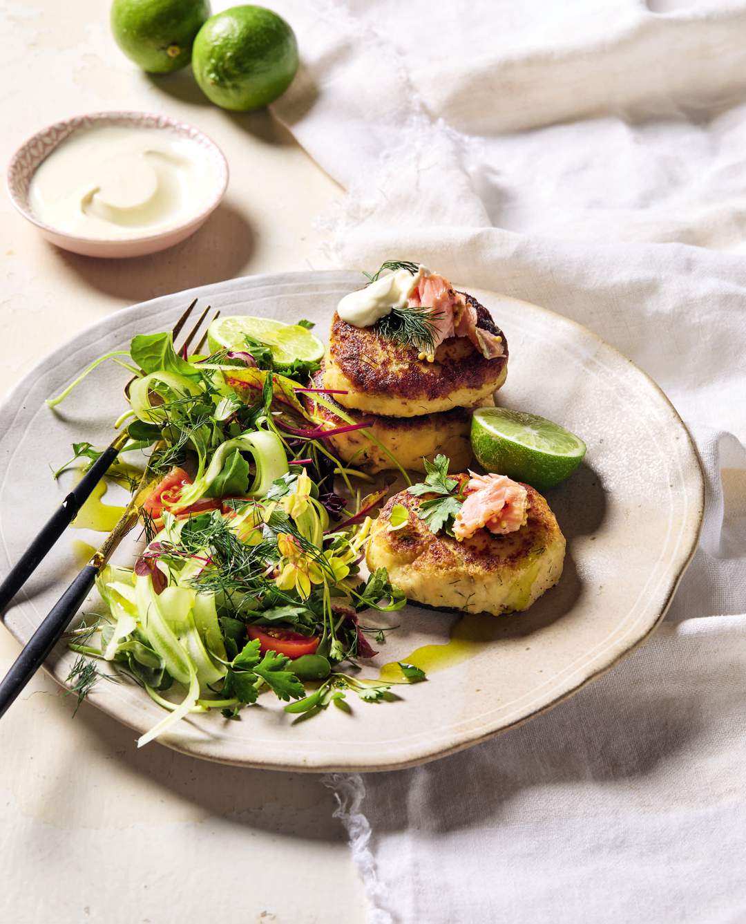 Crispy salmon and potato fish cakes | News24