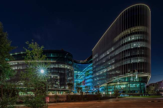 Discovery Bank named SA’s most loved bank | News24
