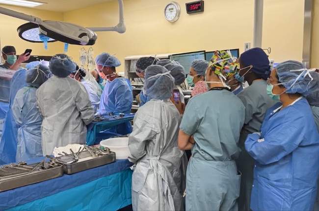‘My miracle baby’ – woman’s surprise birth during surgery to remove ...