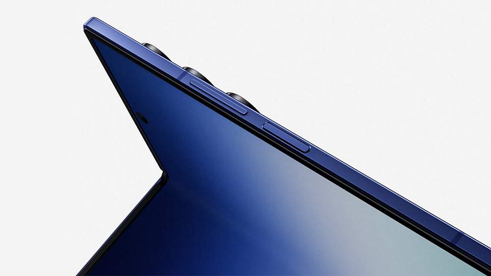REVIEW | Samsung’s Galaxy Z Fold7 is light as air but heavy on genius ...