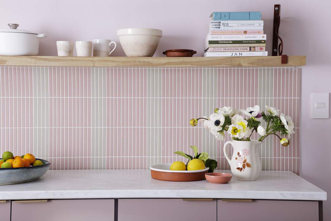 VIDEO: How to seal wooden shelves | News24