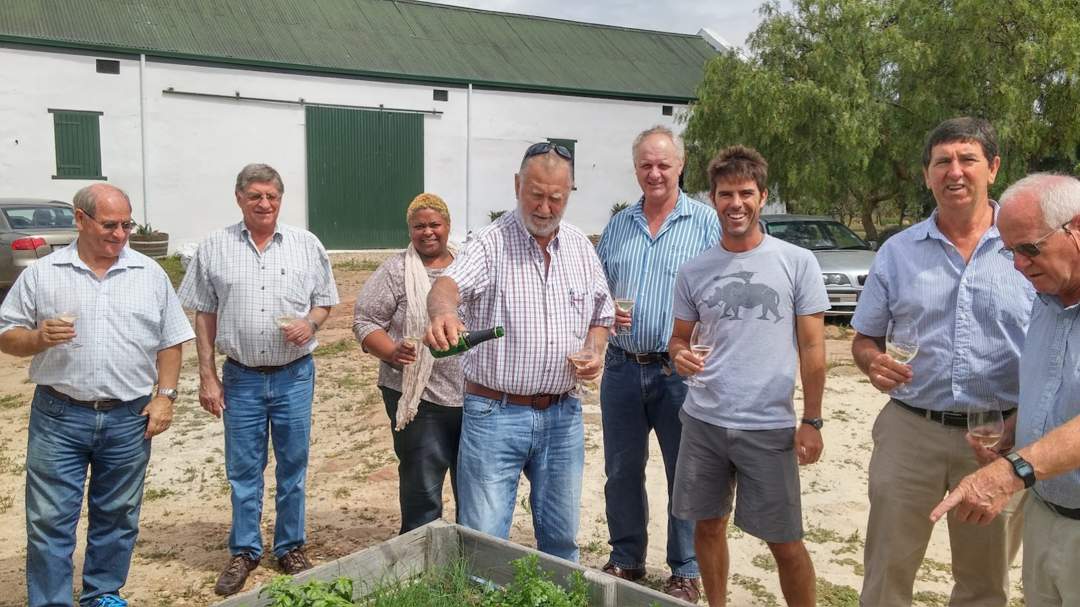 ‘The father figure of the industry’: Jan Booysen, SA viticulturist and ...