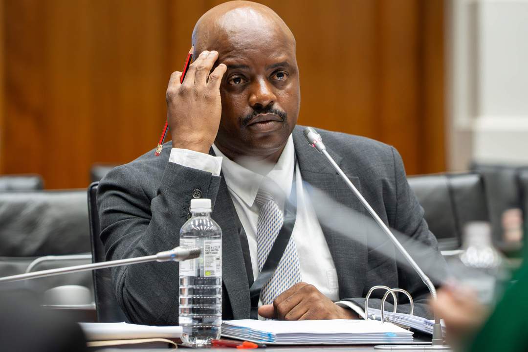 IPID officer links ‘blue lights blesser’ Julius Mkhwanazi to R14.9m ...