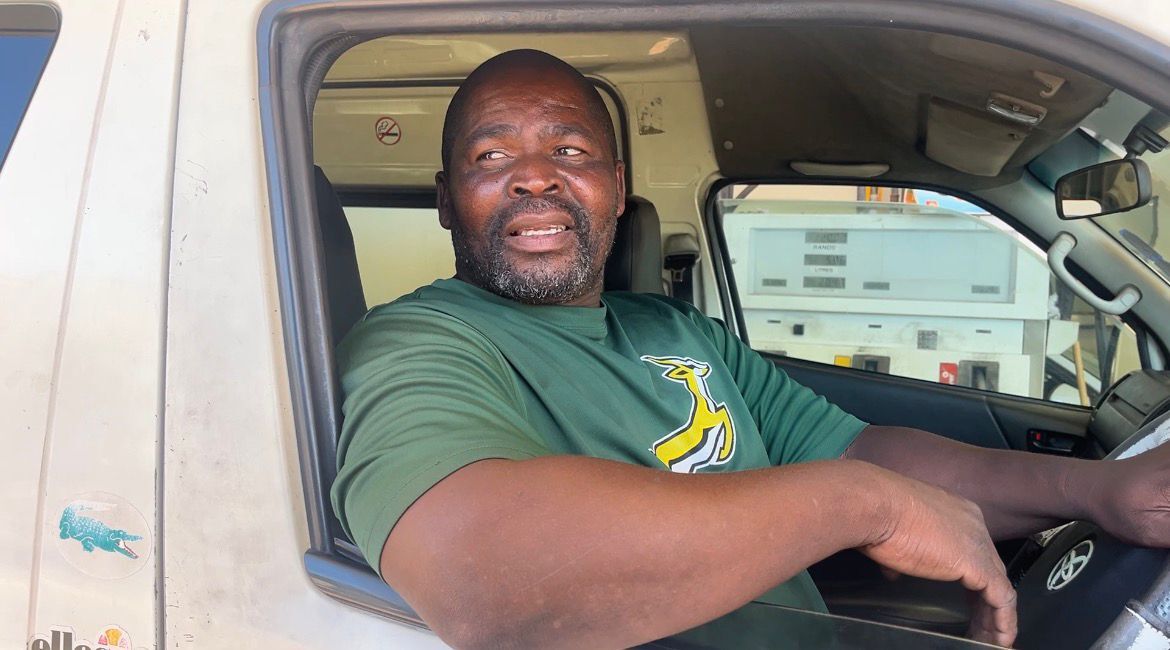 DEVELOPING | Fuel stations run dry across SA as panic buying grips ...