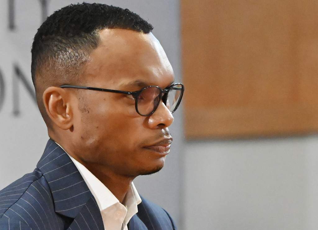 City of Tshwane CFO Gareth Mnisi suspended amid tender-rigging ...