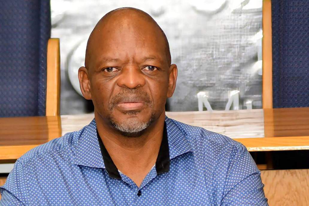 Fezile Dabi municipal manager suspended for defying council moratorium ...