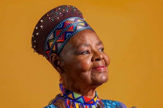 South Africa mourns the passing of trailblazing actress & beauty queen ...