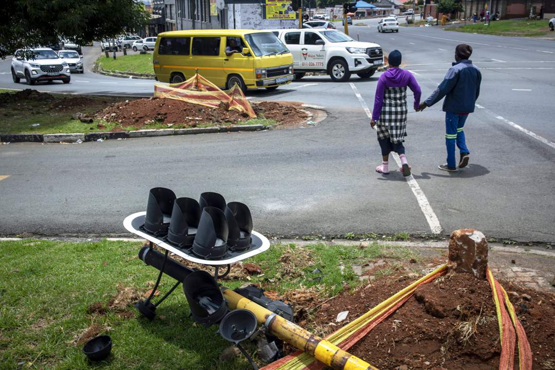 Mbhazima Shilowa | Freedom’s unfinished business: We built it, but can ...