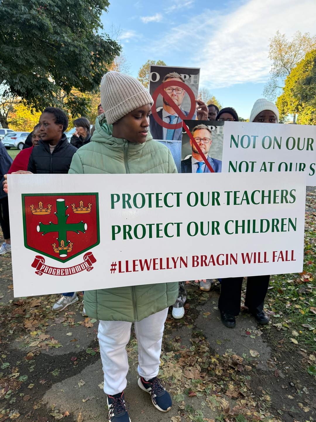 WATCH | ‘We are very angry’: Parents, community protest Bragin’s ...