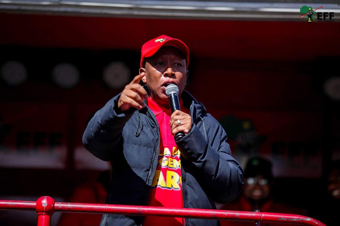 Malema in trouble in Parliament for flouting 5-year-old order to ...