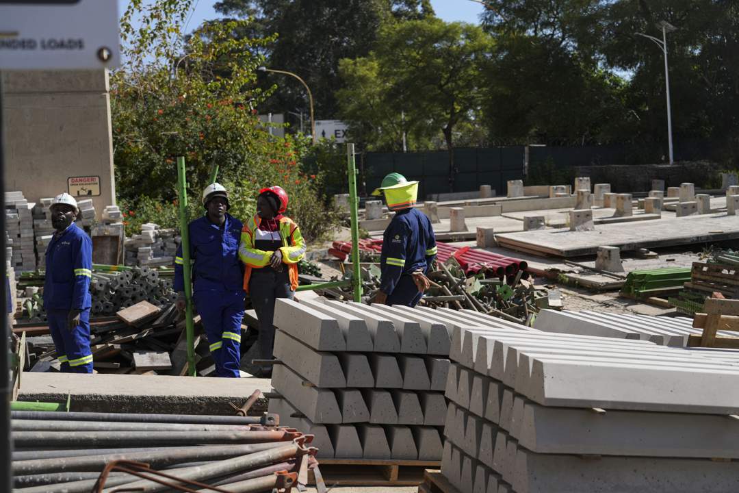 Bongekile Macupe | 5 years, 1 fire, zero accountability: Politicians ...
