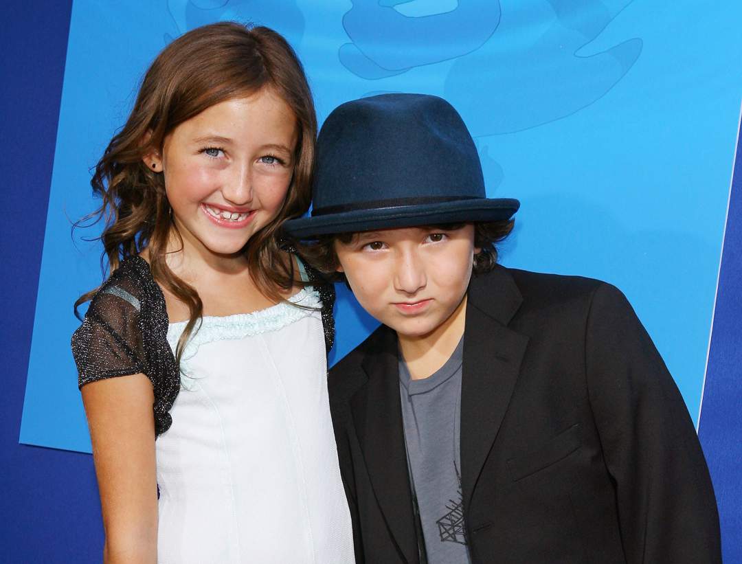 Noah Cyrus and Frankie Jonas cement childhood bond with matching ...